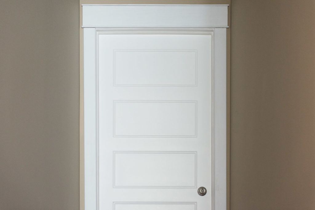 Conmore - Interior Door